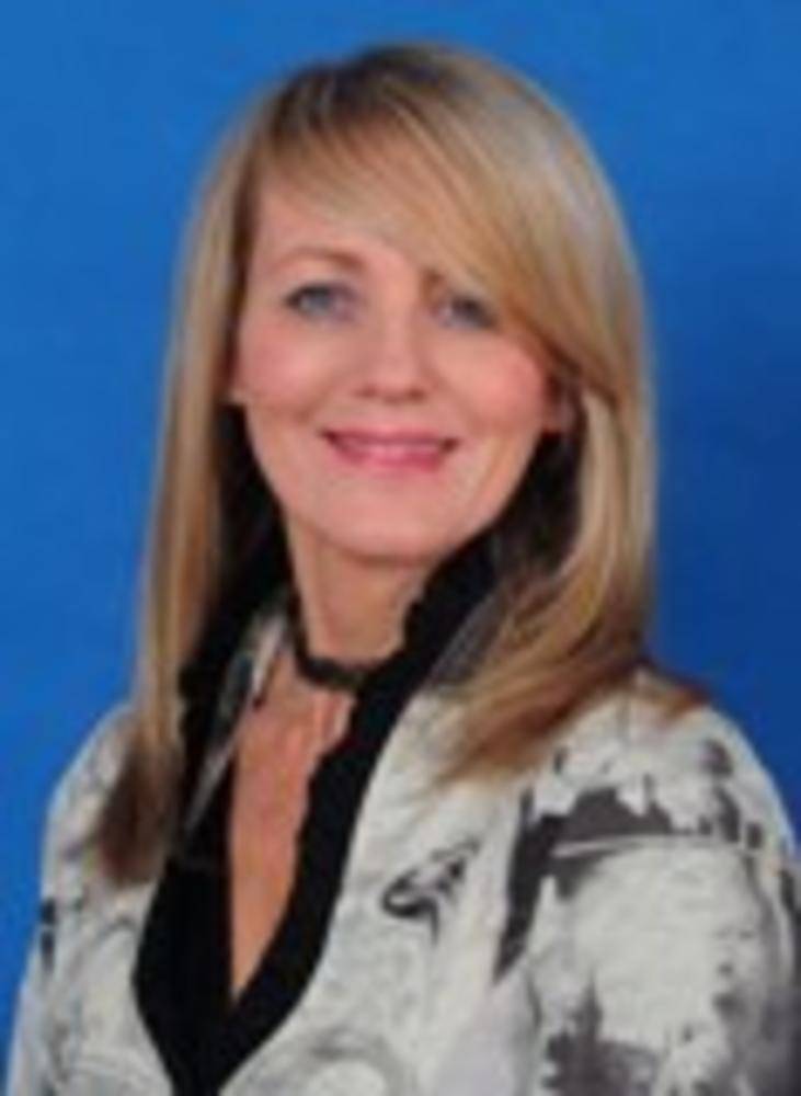 Deborah Watters's Instagram, Twitter & Facebook on IDCrawl