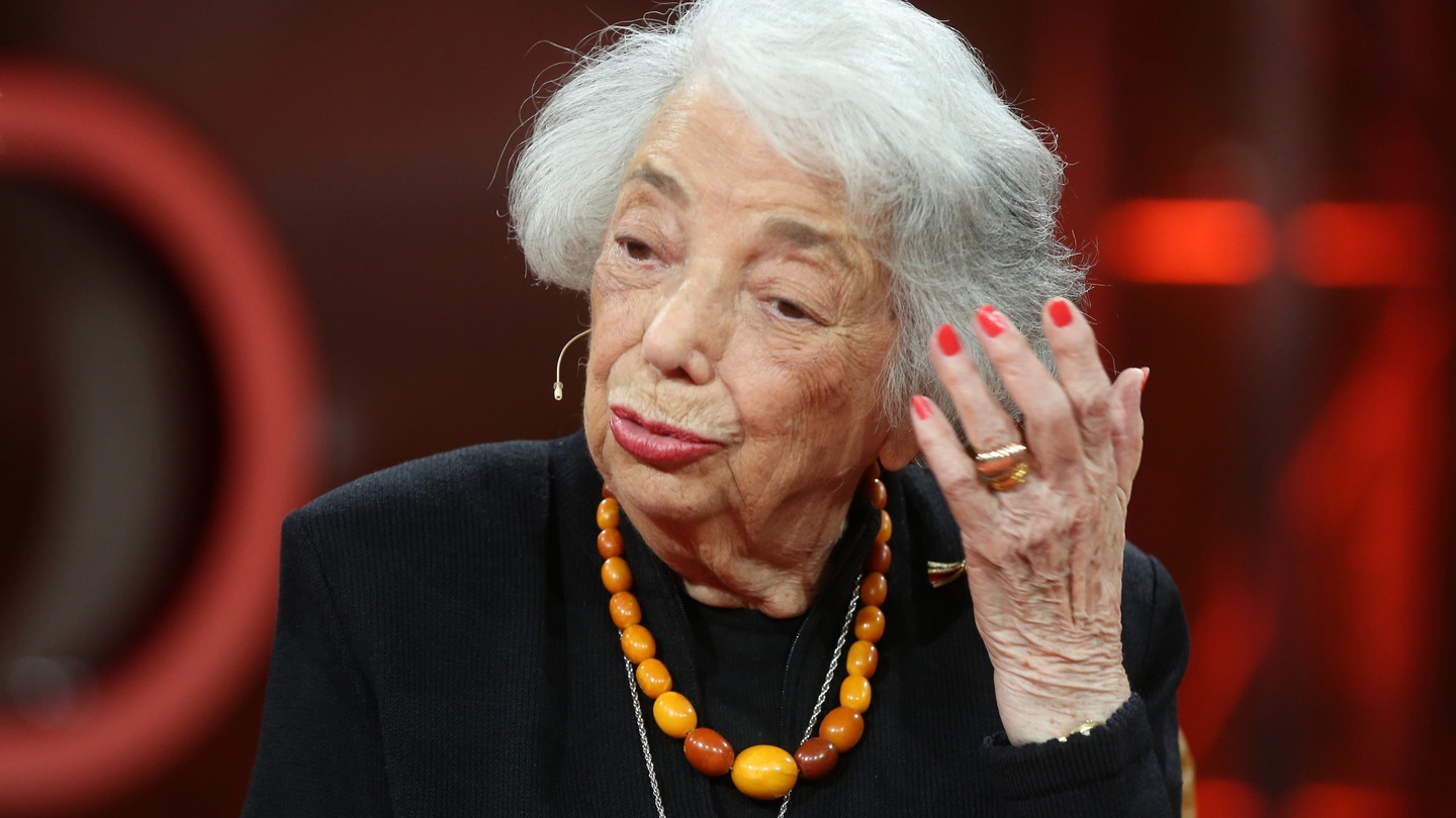 Anne Friedlander's Instagram, Twitter & Facebook on IDCrawl