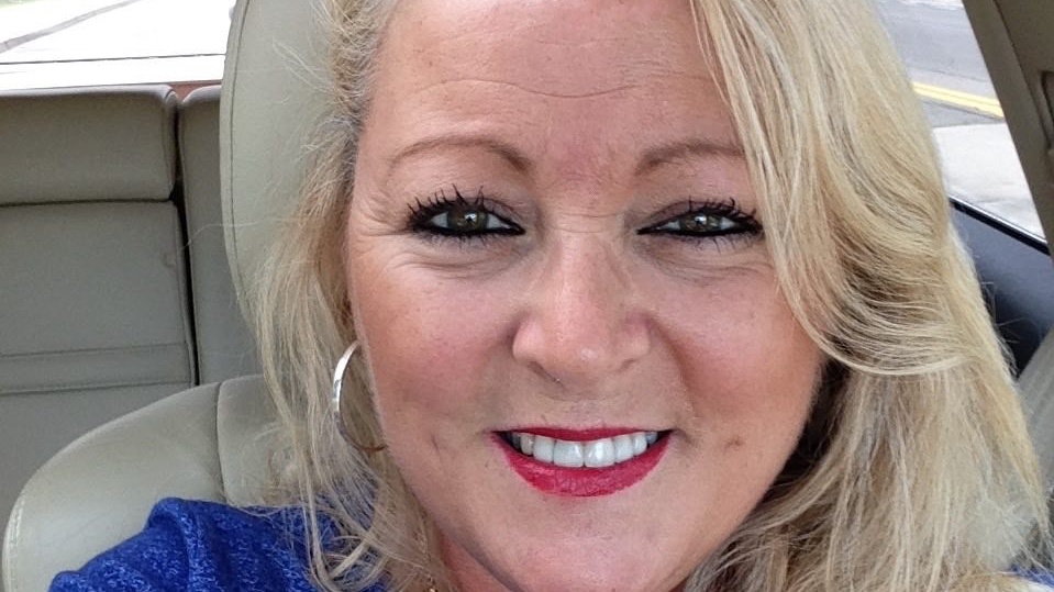 Sharon Meikle's Instagram, Twitter & Facebook on IDCrawl