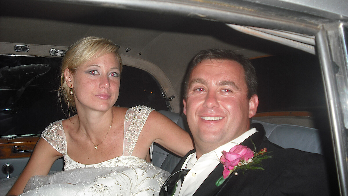 Boda De Mark Pollack Red Carpet Kiss Kissing Hi Res Stock Photography