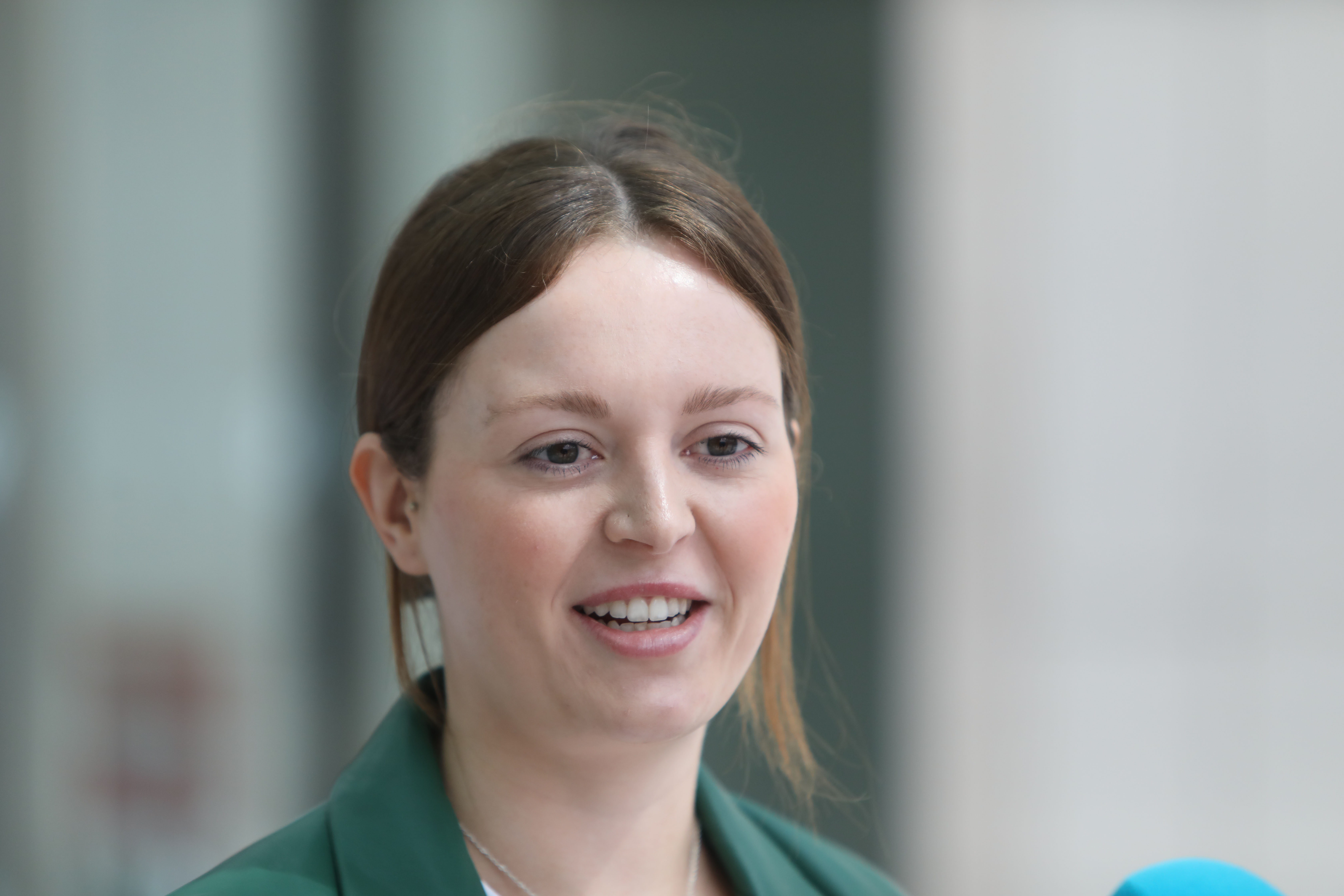 Jennifer Connell's Instagram, Twitter & Facebook on IDCrawl