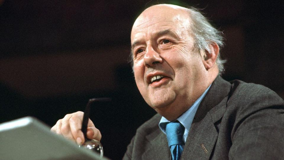 John Semple's Instagram, Twitter & Facebook on IDCrawl