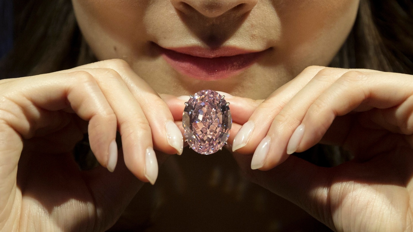 Pink Star Diamond Ring