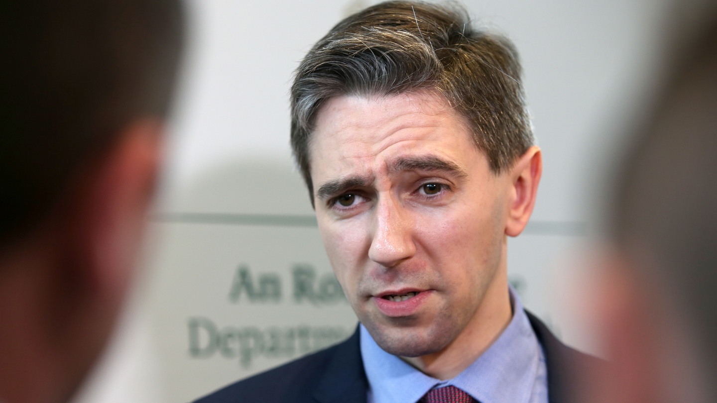 Mark Menezes's Instagram, Twitter & Facebook on IDCrawl