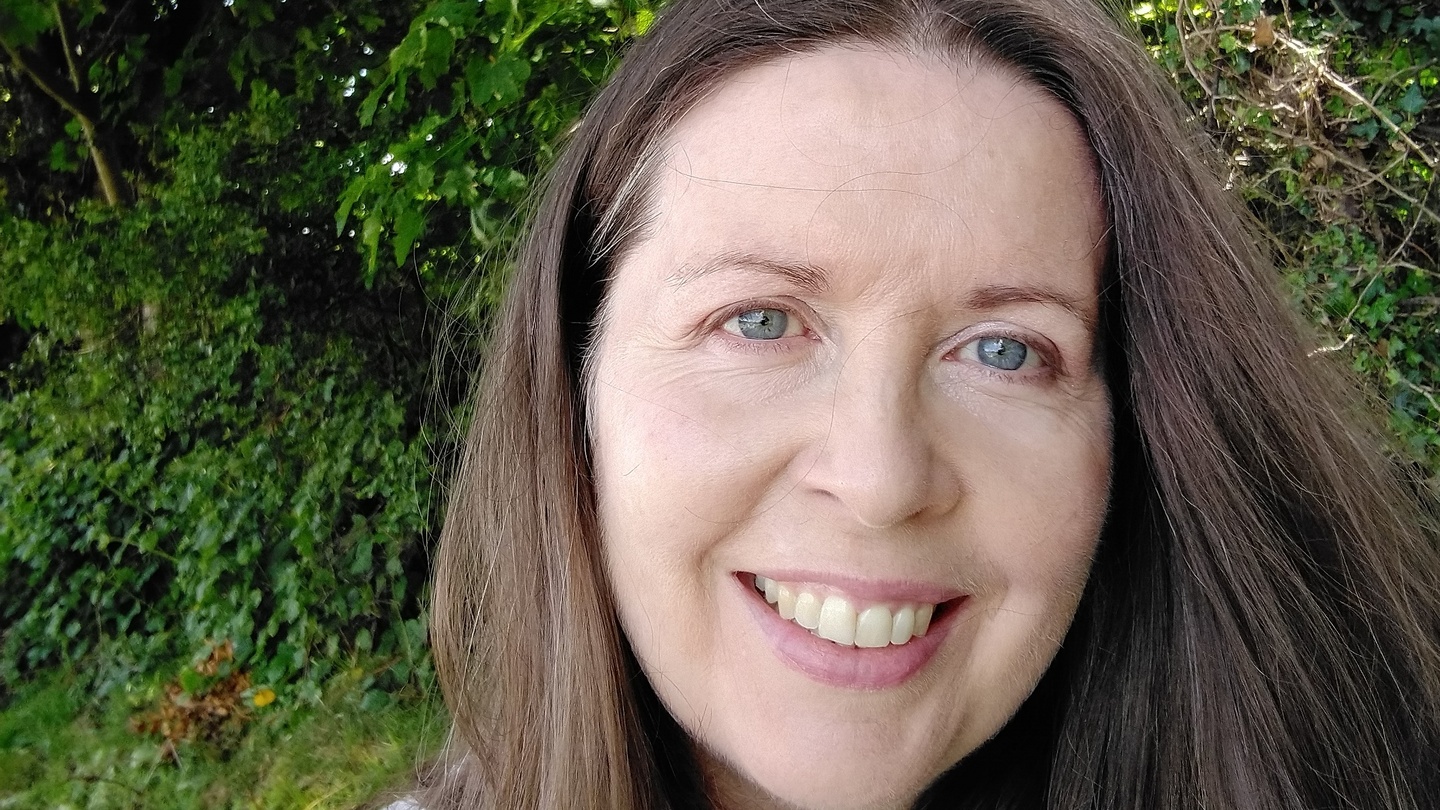 Sally Shovlin's Instagram, Twitter & Facebook on IDCrawl