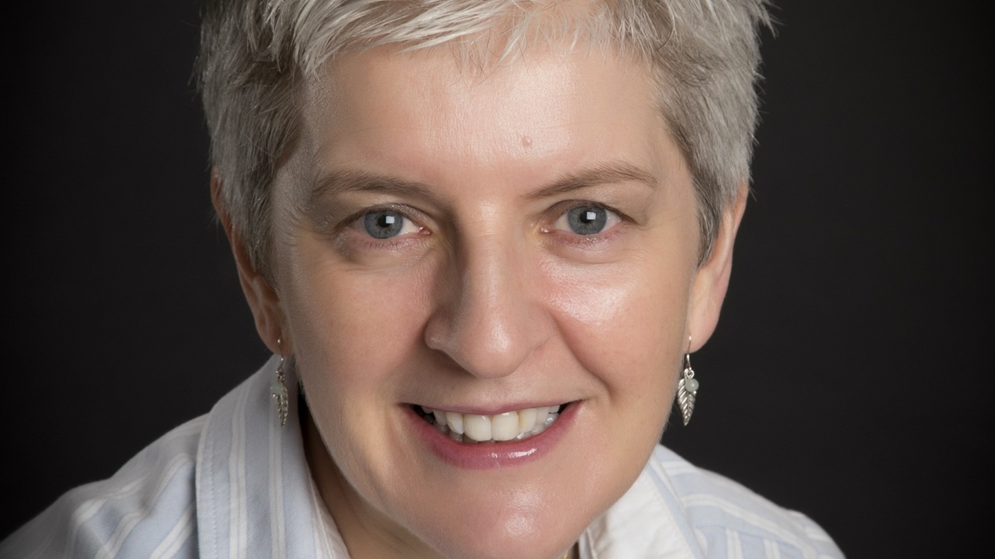 Aileen Morin's Instagram, Twitter & Facebook on IDCrawl