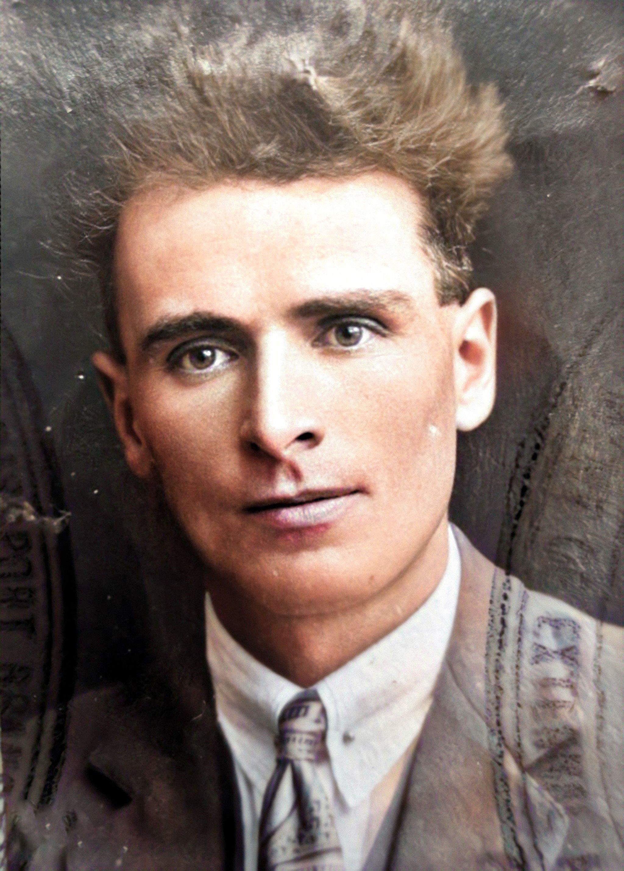 Nicholas Rankin's Instagram, Twitter & Facebook on IDCrawl