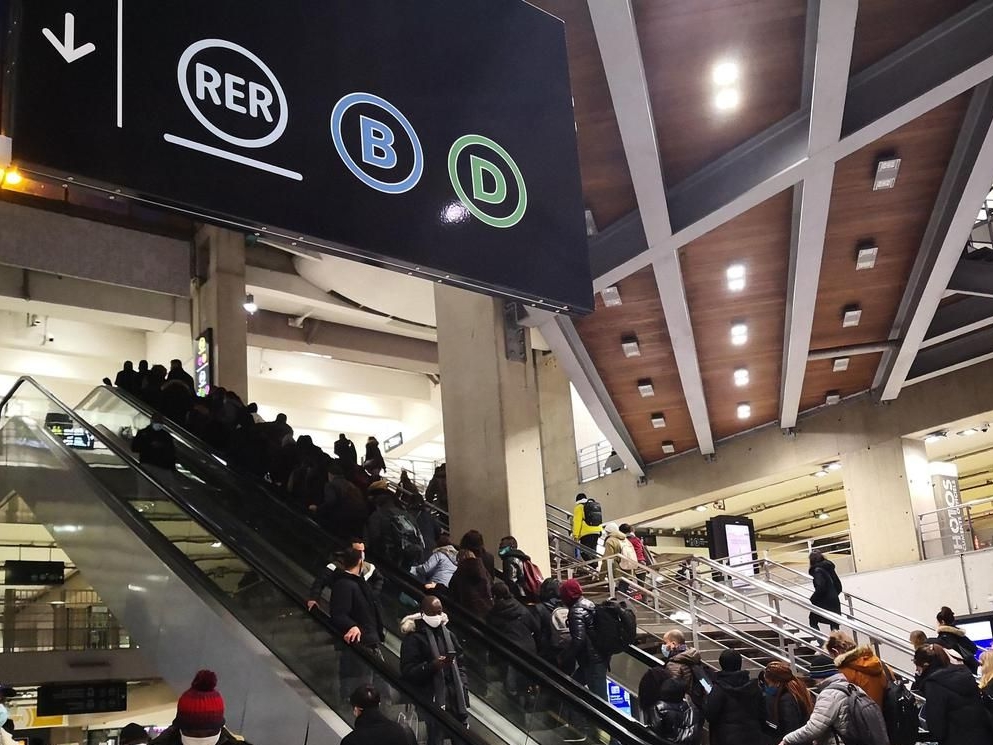 Oise : la permanence du député RN, David Magnier, vandalisée en pleine ...