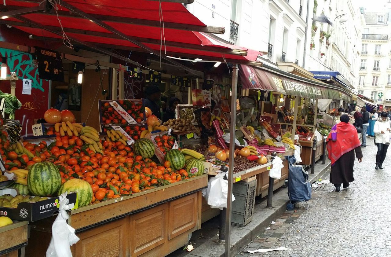 Coronavirus à Paris : les commerces alimentaires restreints à Château ...
