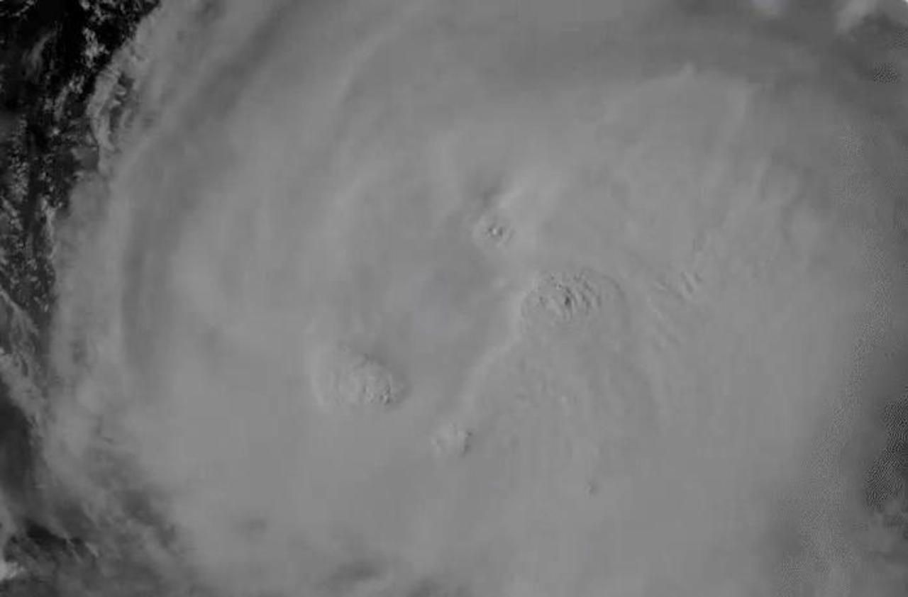 L’ouragan Laura passe en catégorie 3, des crues «catastrophiques ...