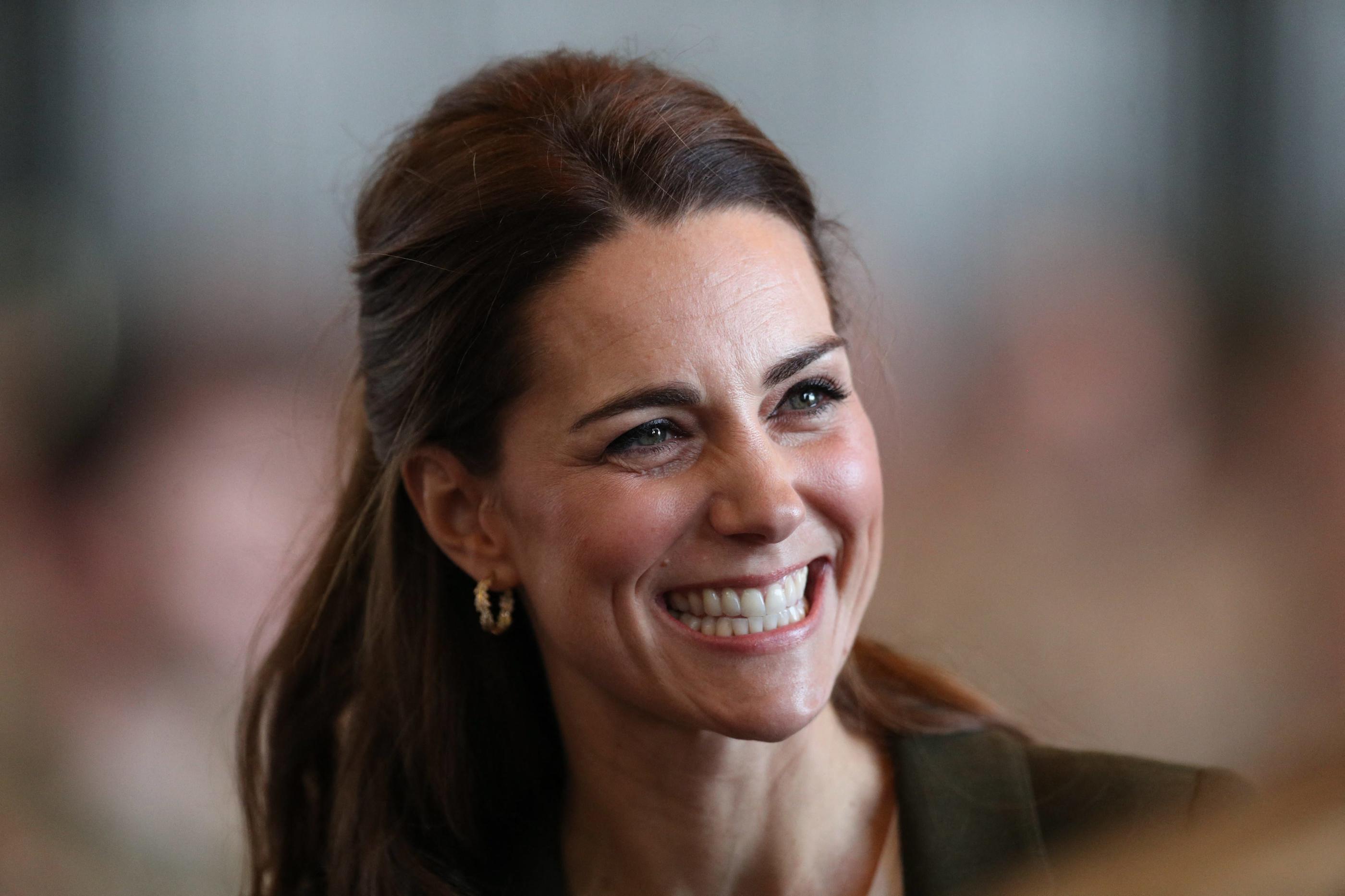Princesse Kate : pourquoi le cliché retouché secoue la Couronne ...