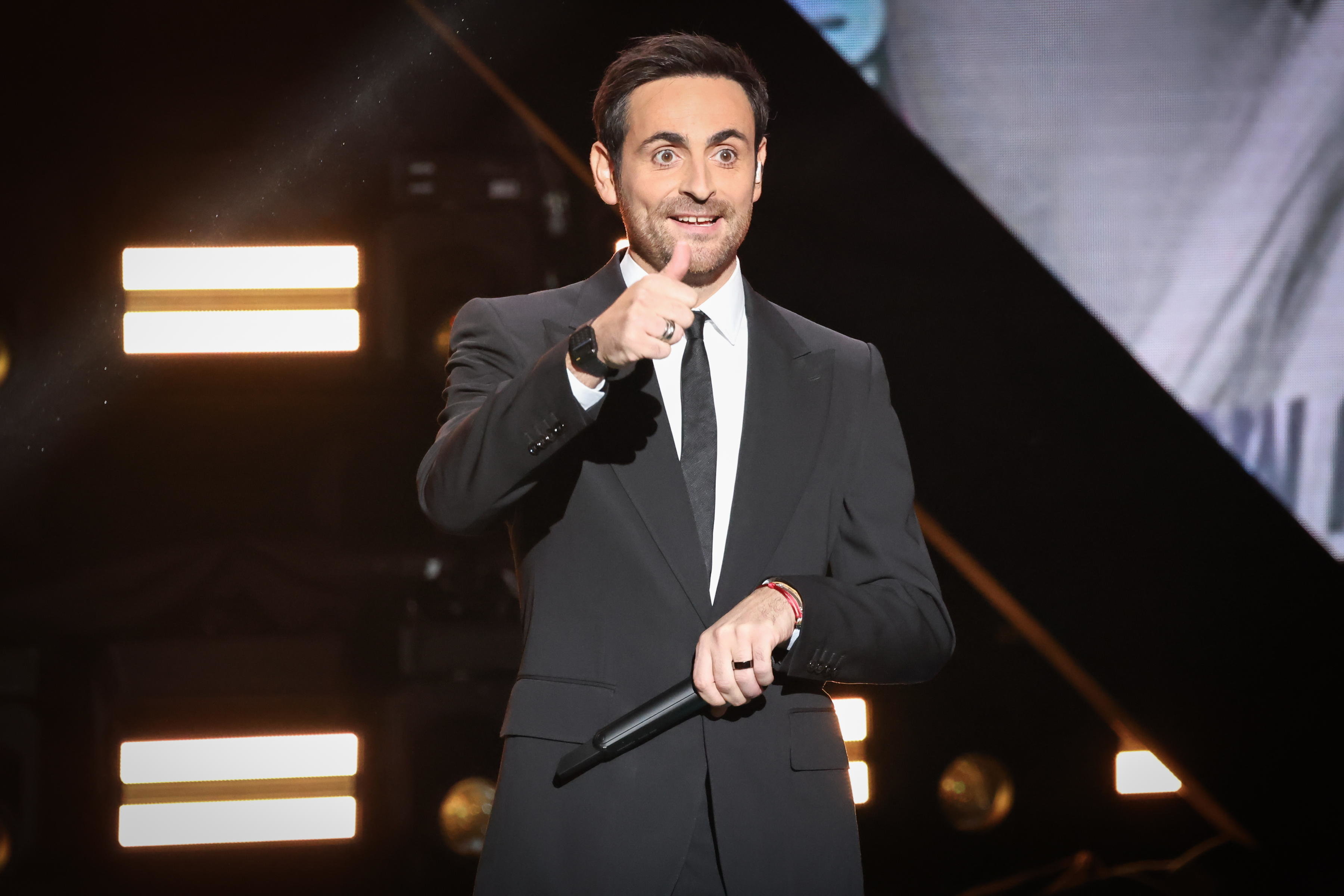 Camille Combal : toute l'actualité sur l’animateur télé