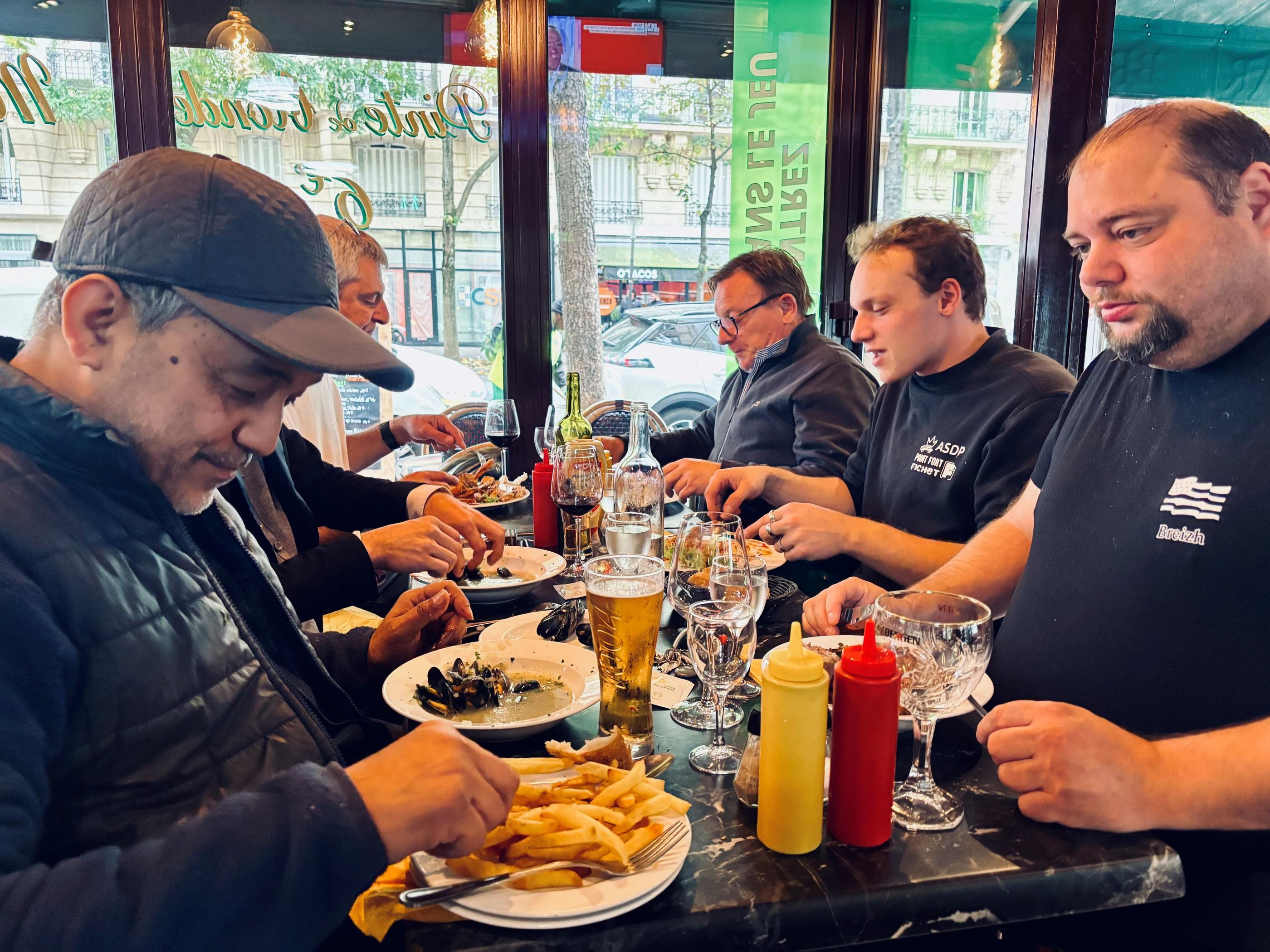 Toussaint : pourquoi le 1er novembre est-il férié ? - Le Parisien