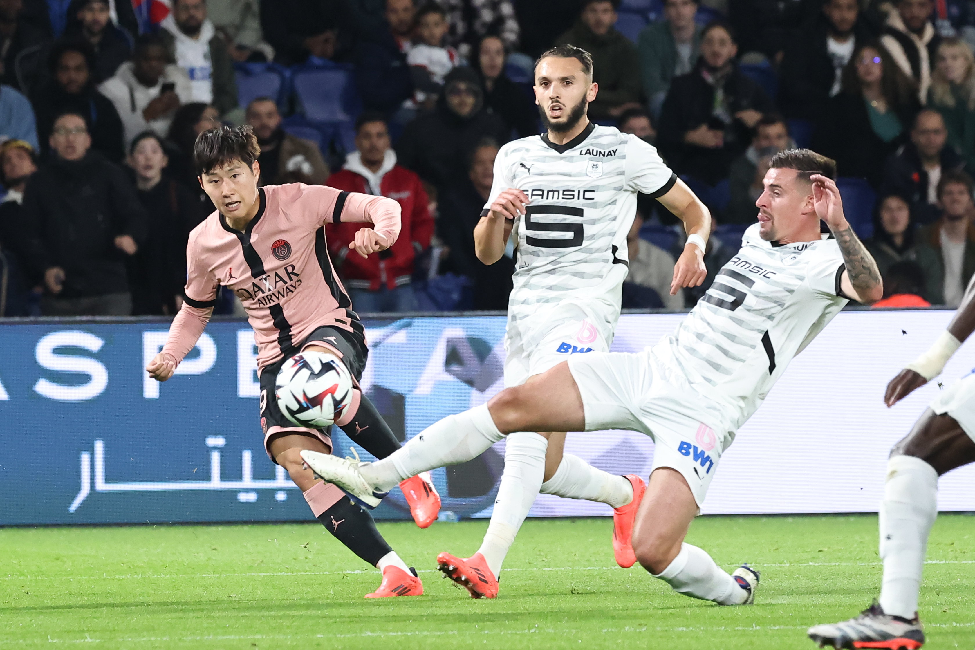 Bradley Barcola : infos et actualités de l'attaquant du PSG