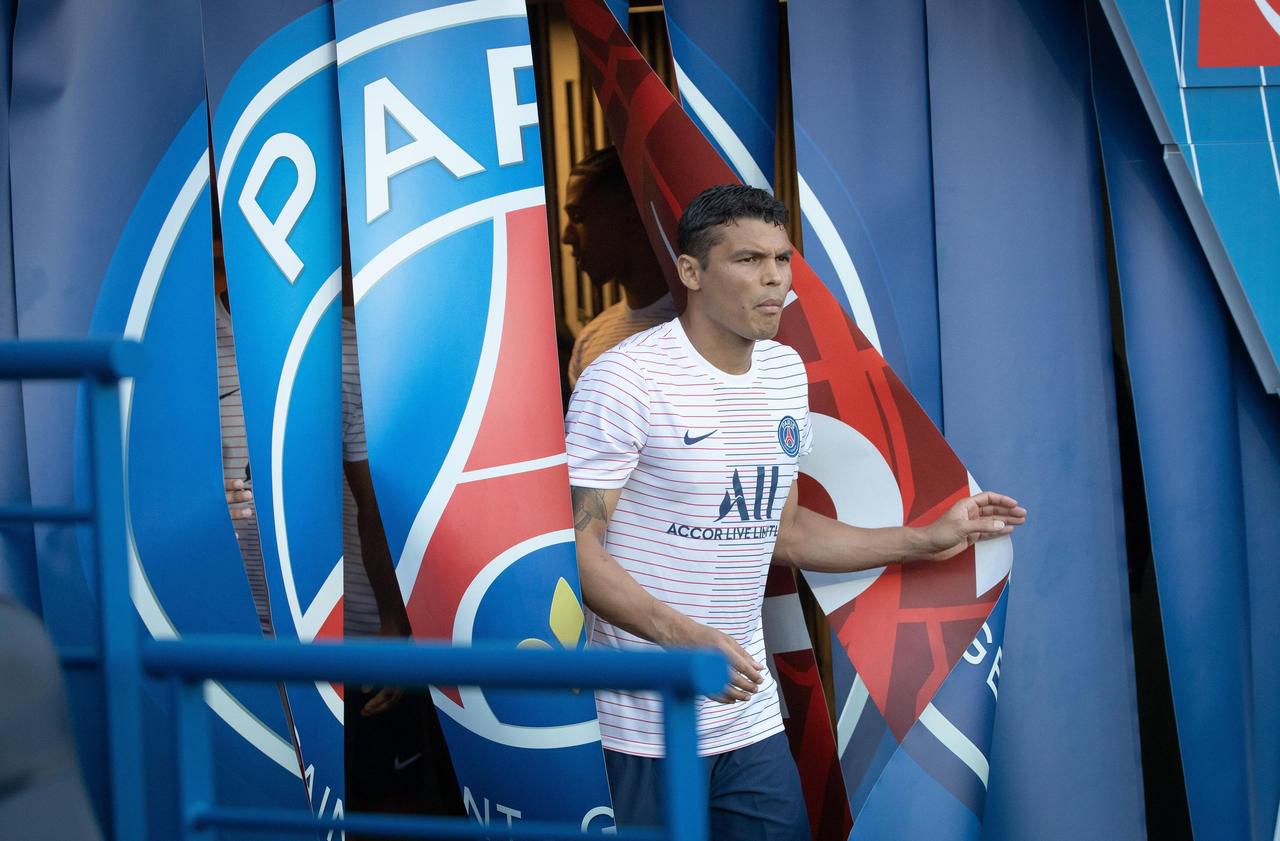 PSG : Thiago Silva bientôt à Paris pour clarifier sa situation - Le ...