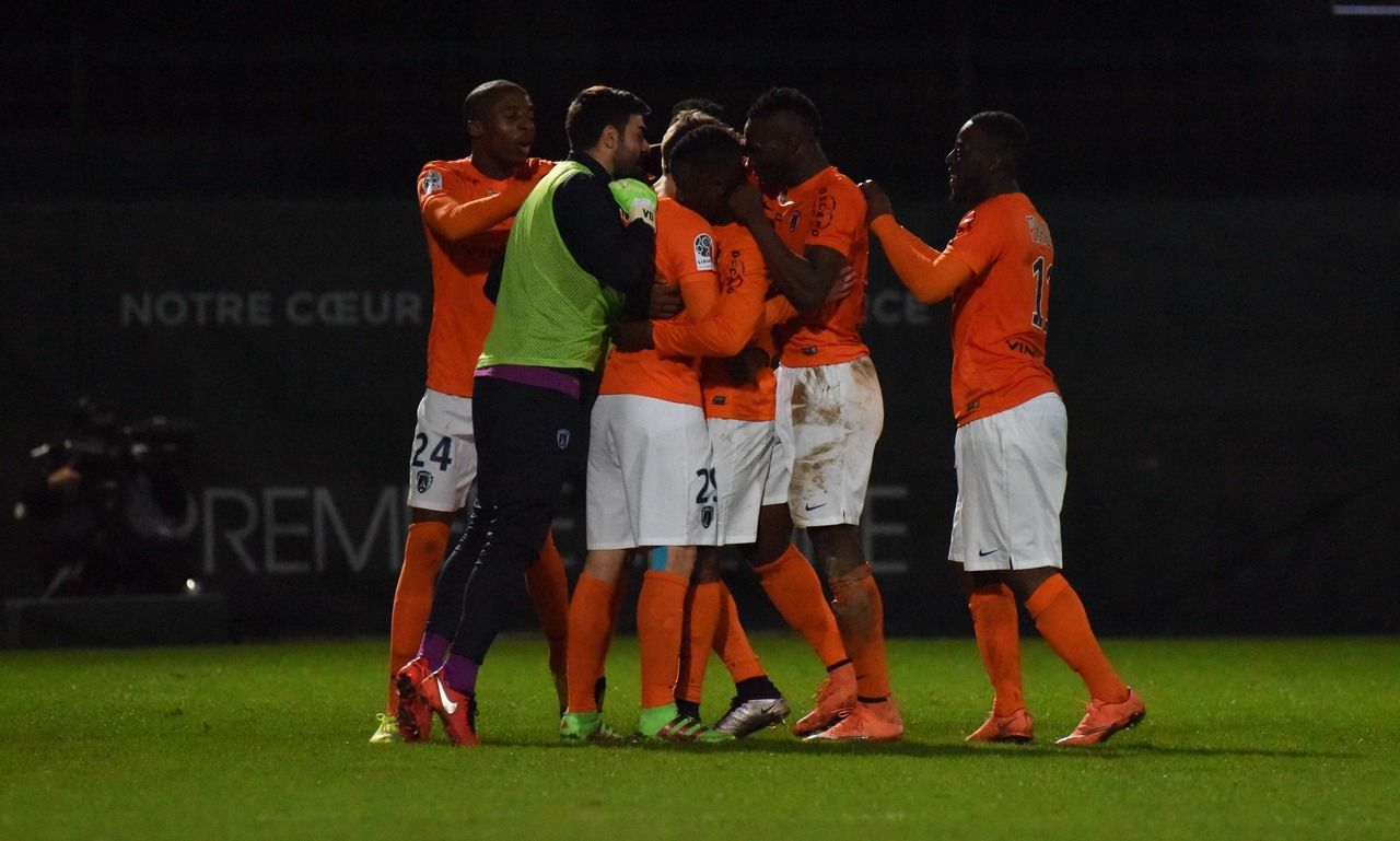 EN IMAGES. Un derby Red Star - Paris FC spectaculaire ! - Le Parisien