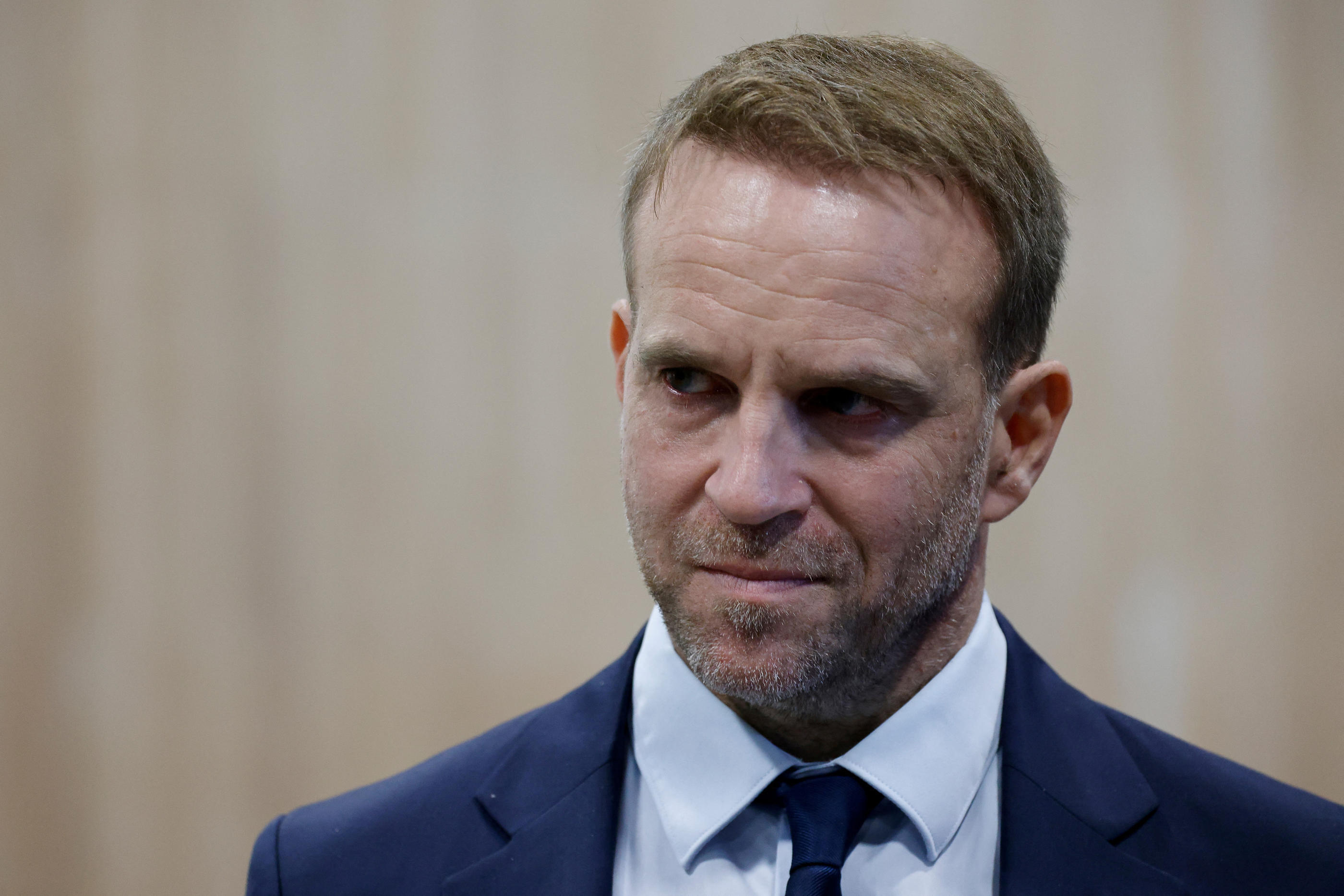 « Nous continuerons, professeur » : l’hommage d’Emmanuel Macron à ...