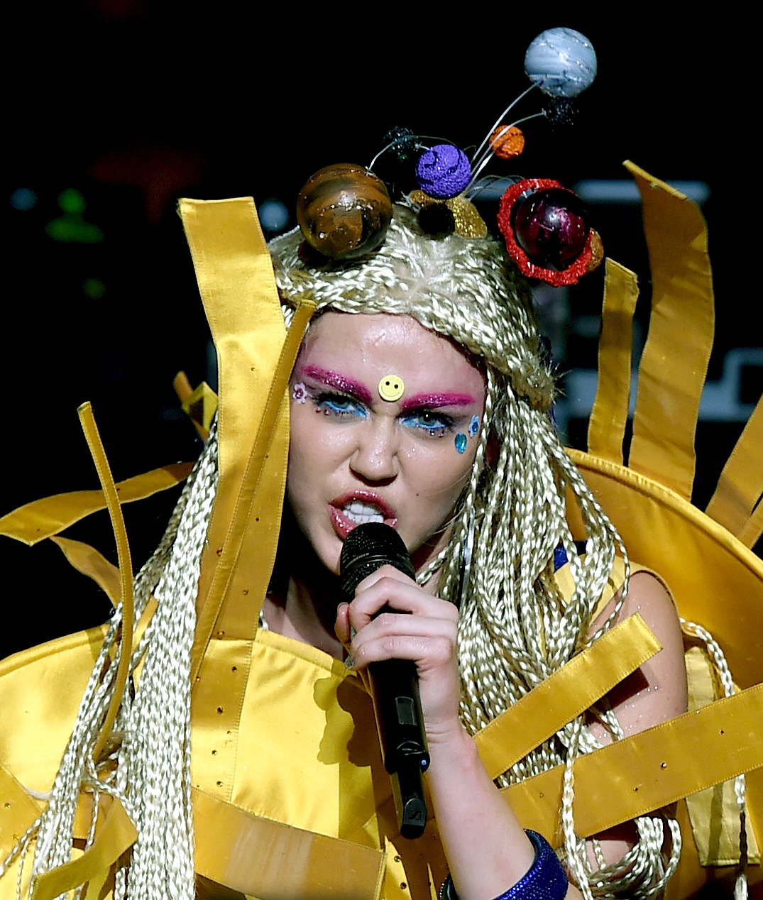 Les Gens Sataniques Dans Le Monde Satanisme Théiste — Wikipédia