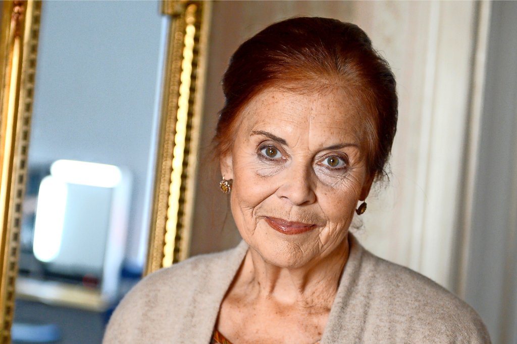 Lisa Hucke's Instagram, Twitter & Facebook on IDCrawl