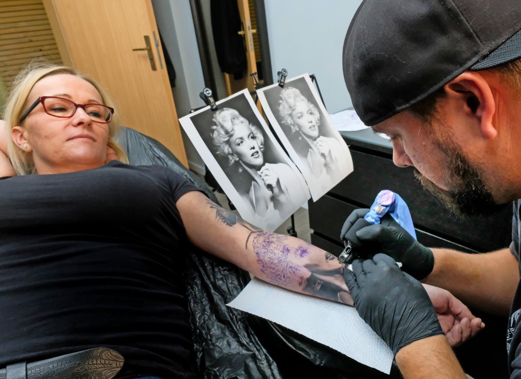 Tattoos Zum Thema Loslassen