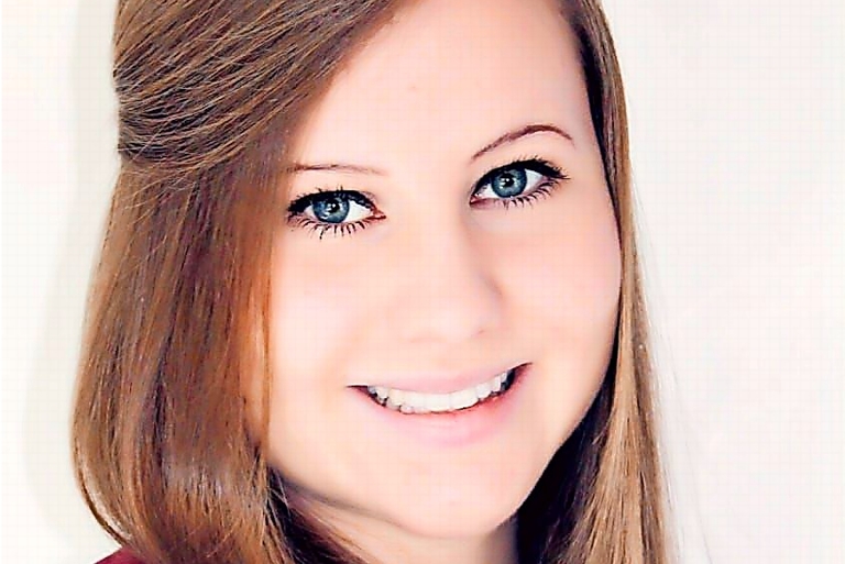 Sarah Hoyer's Instagram, Twitter & Facebook on IDCrawl