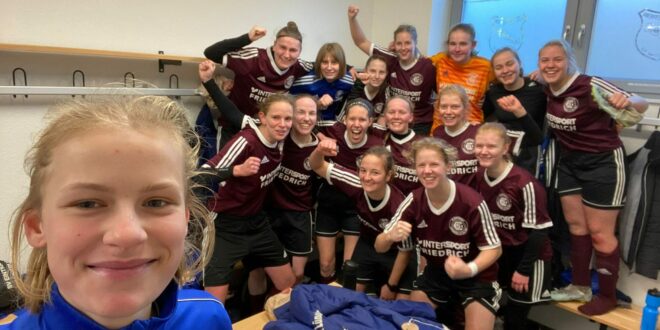 Lisa Rinke's Instagram, Twitter & Facebook on IDCrawl