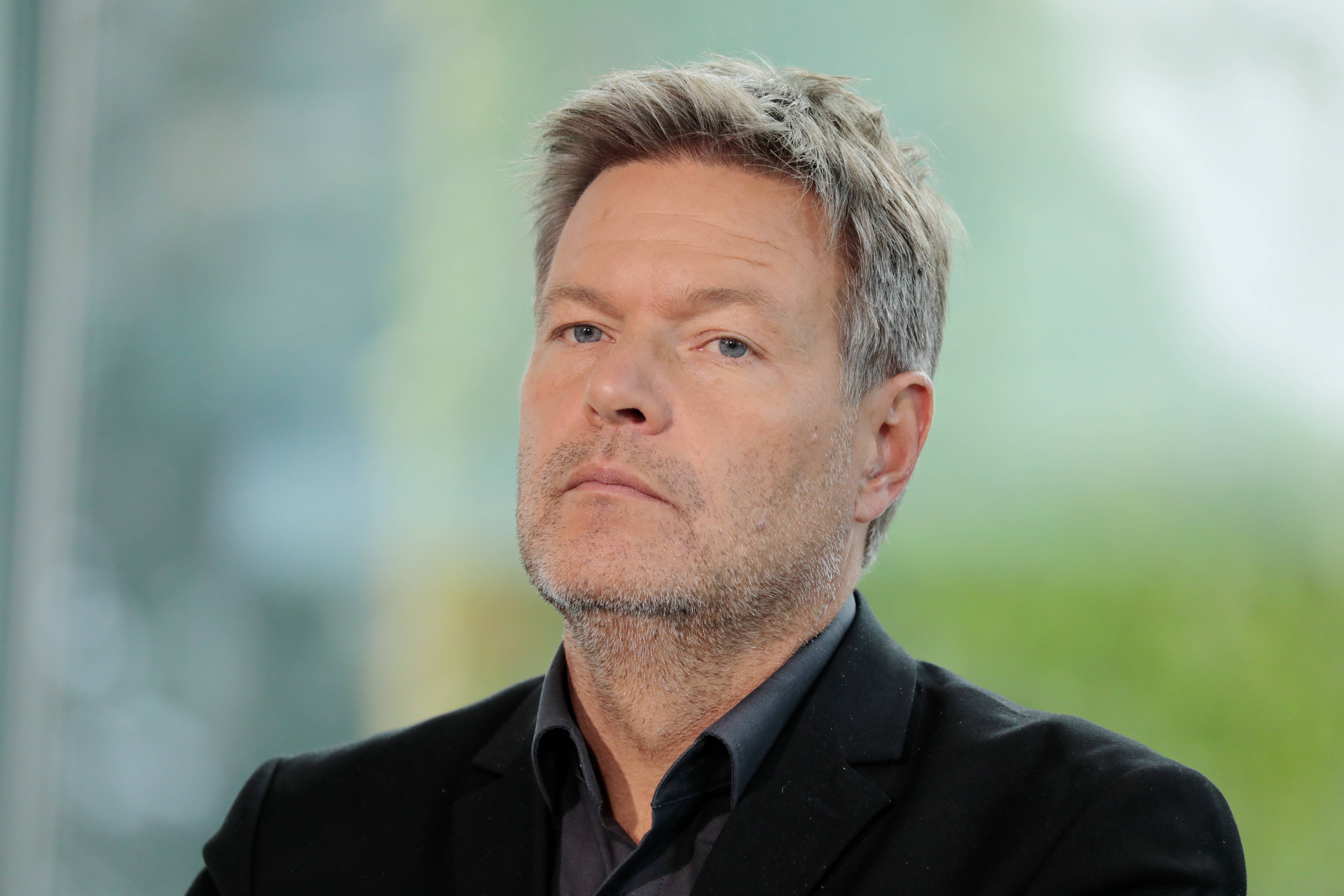 Robert Hebel's Instagram, Twitter & Facebook on IDCrawl