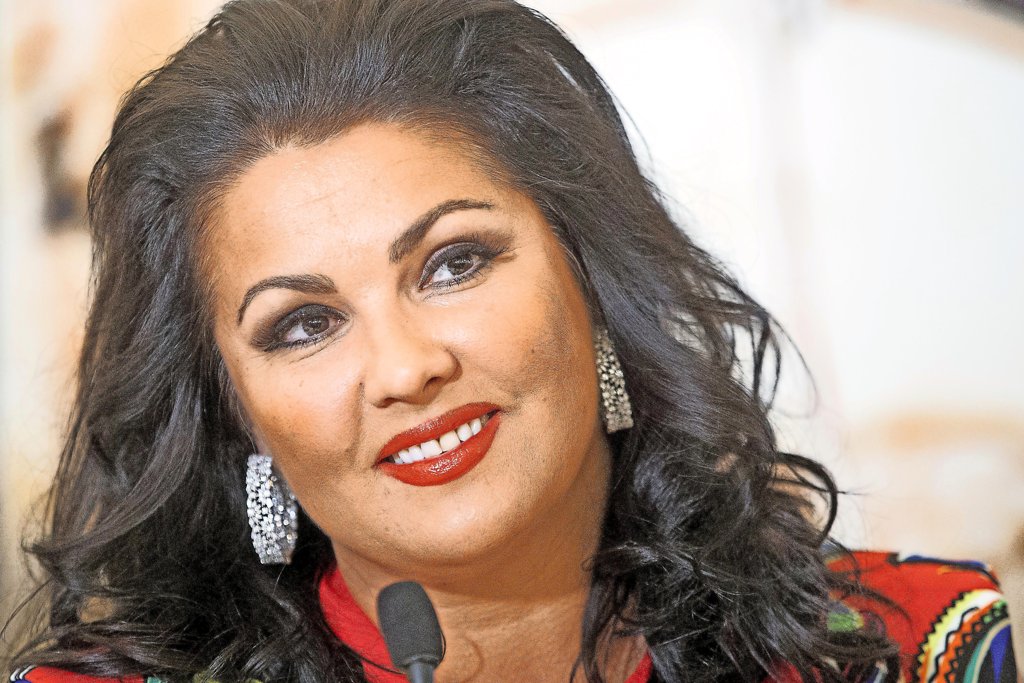 Lisa Hucke's Instagram, Twitter & Facebook on IDCrawl