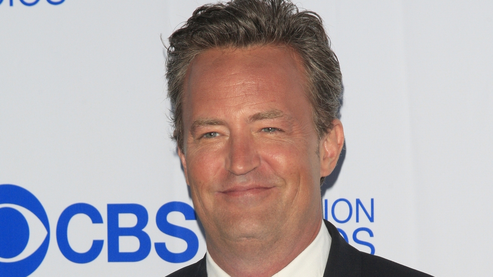 Matthew Perry Freundin 2024 Matthew Perry: Diese Personen Begünstigt