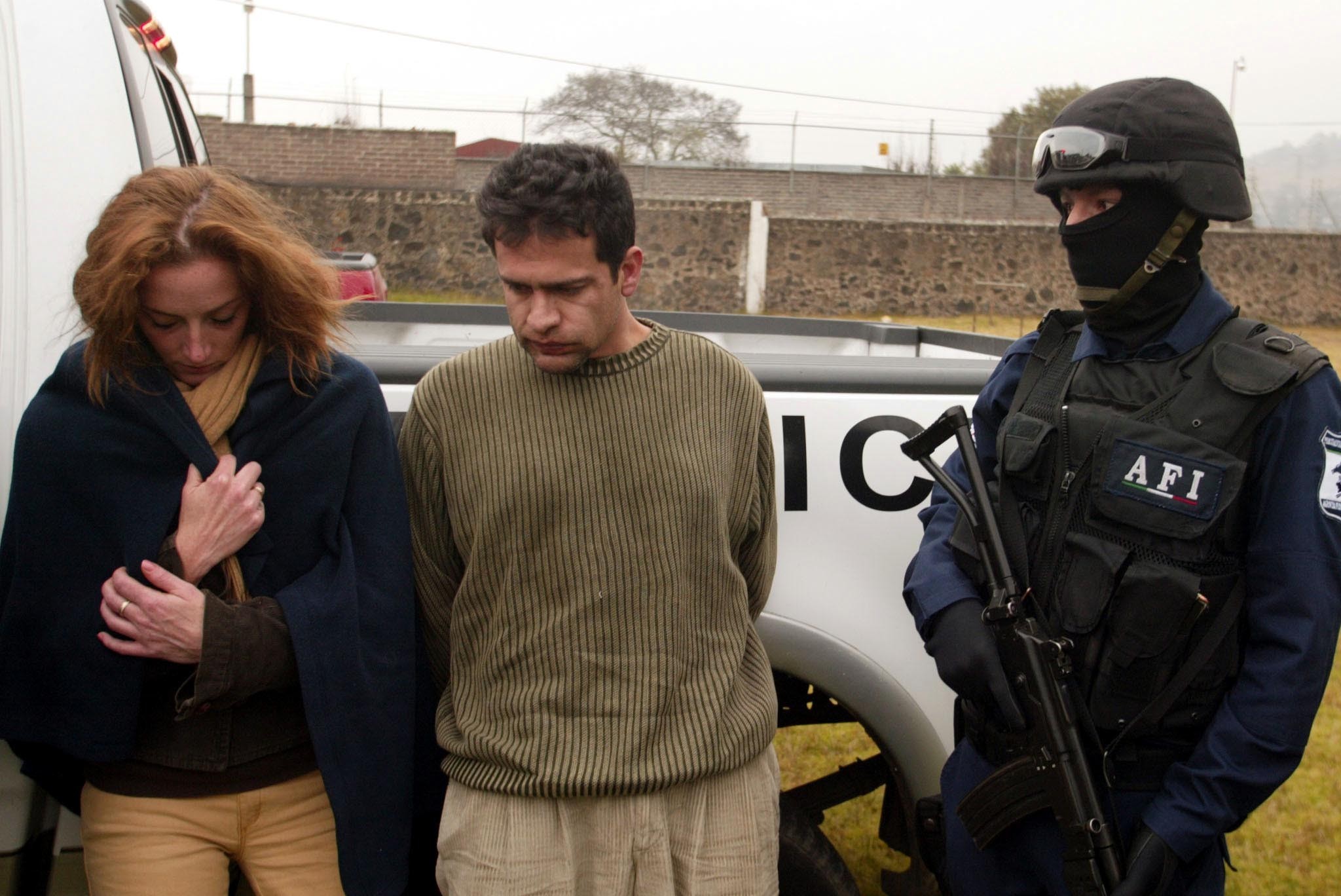 Caso Florence Cassez: Israel Vallarta, 16 años en prisión sin sentencia ...