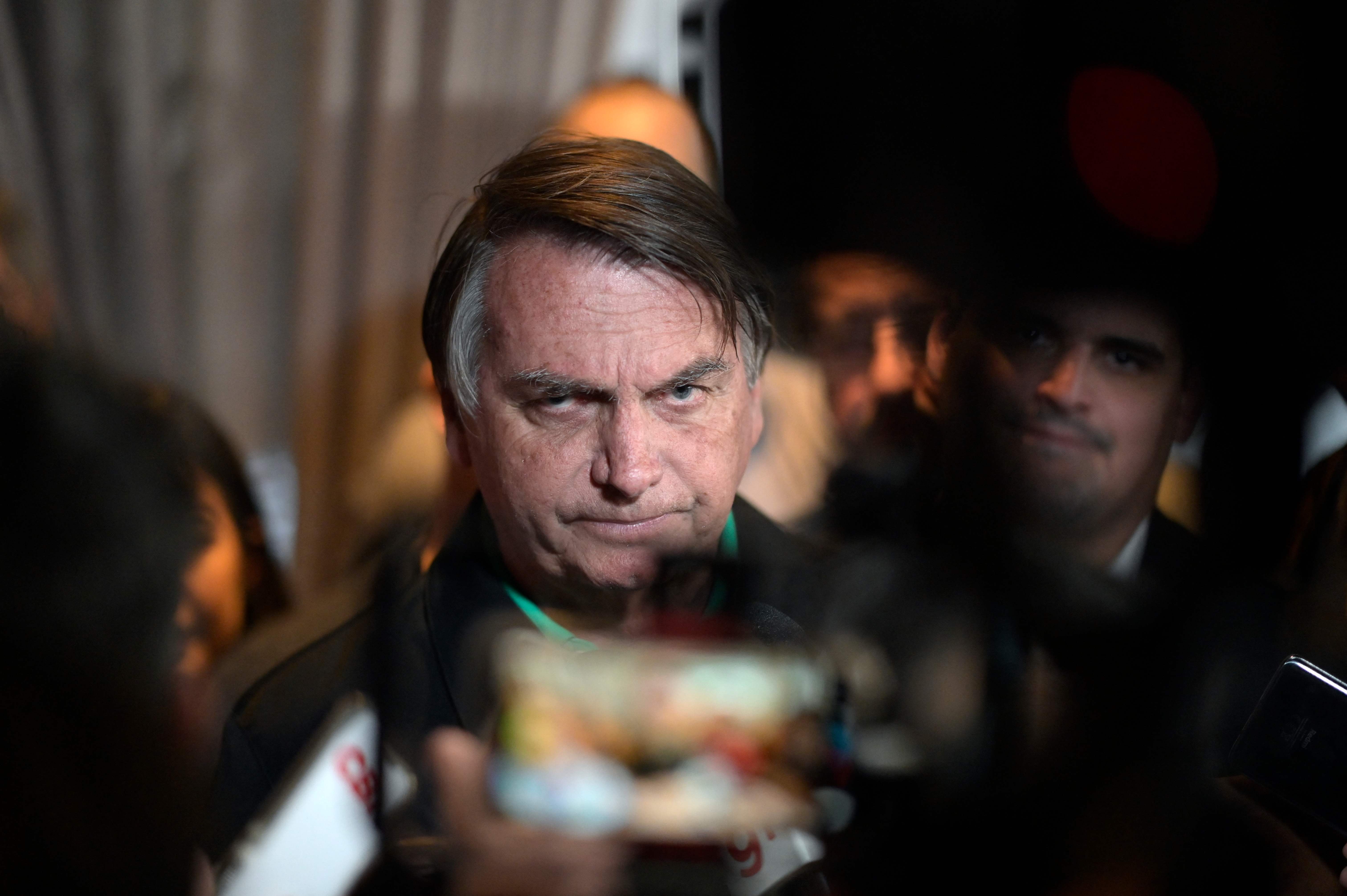 Los Jueces Cortan En Seco La Carrera Pol tica De Bolsonaro Con Una