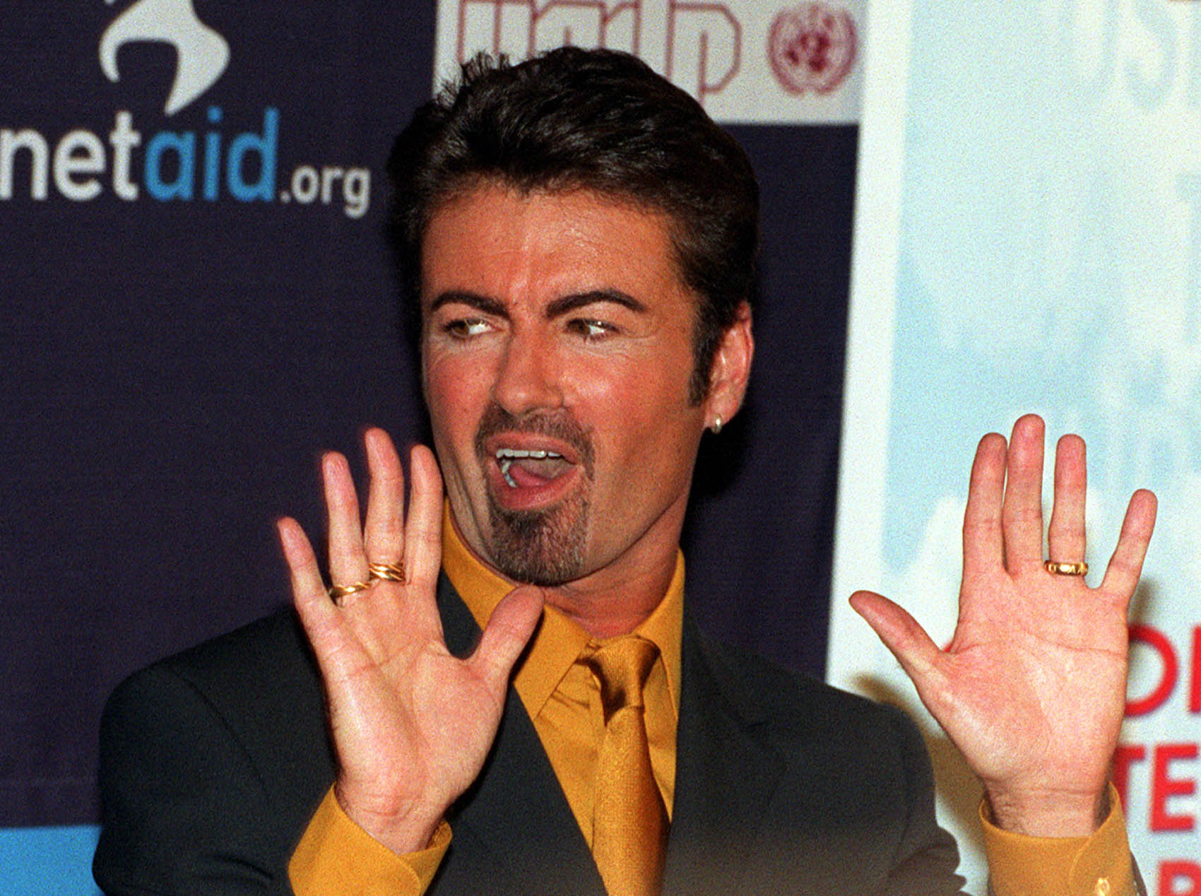 George Michael Arrestado Muere George Michael – Space 103.3 FM