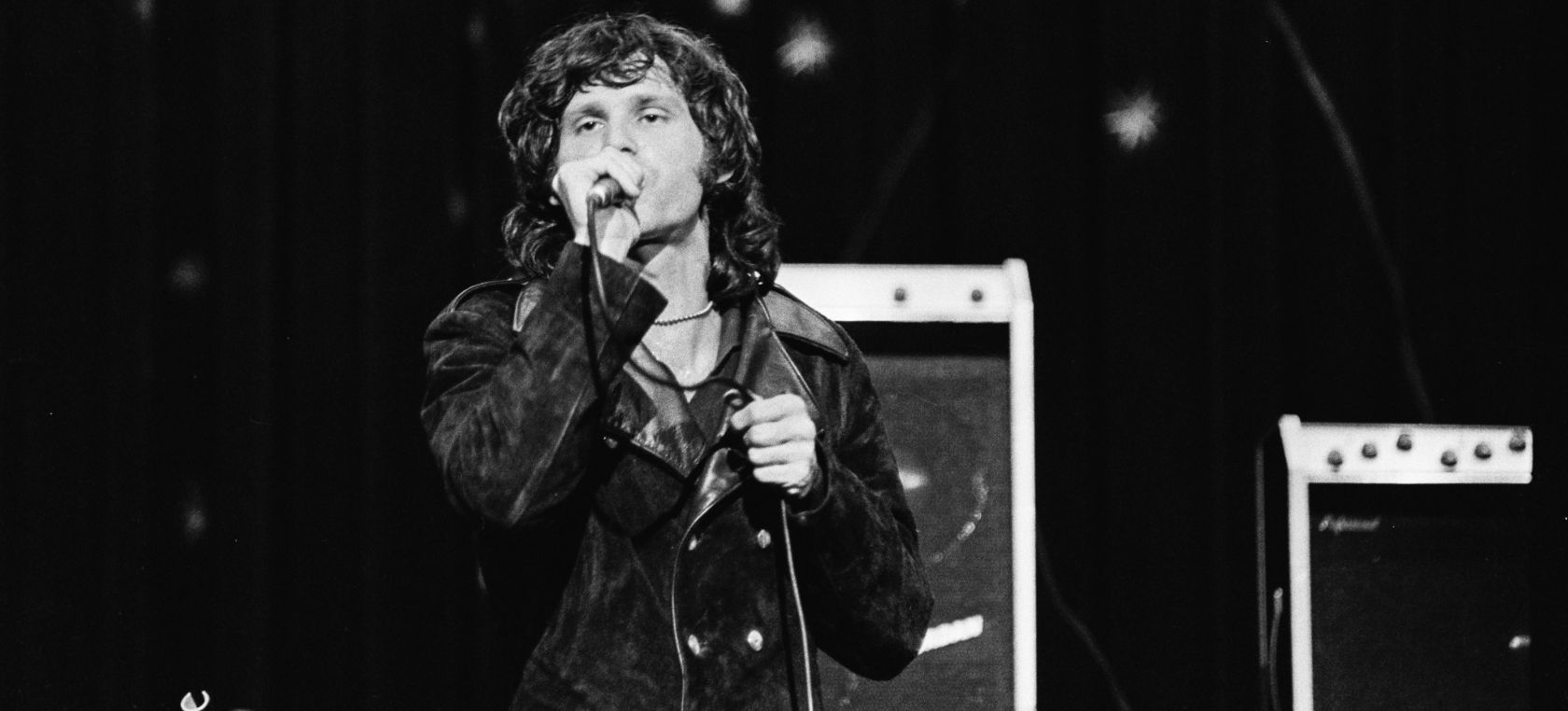 Micro De Jim Morrison See Jim Morrison Speak In Clip From The Doors