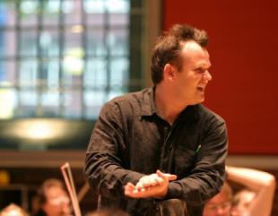 François-Xavier Roth : histoire belge… - Magazine Qobuz