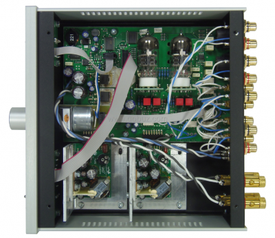 Pro-Ject Stereo Box RS: a compact and powerful amplifier which delivers ...