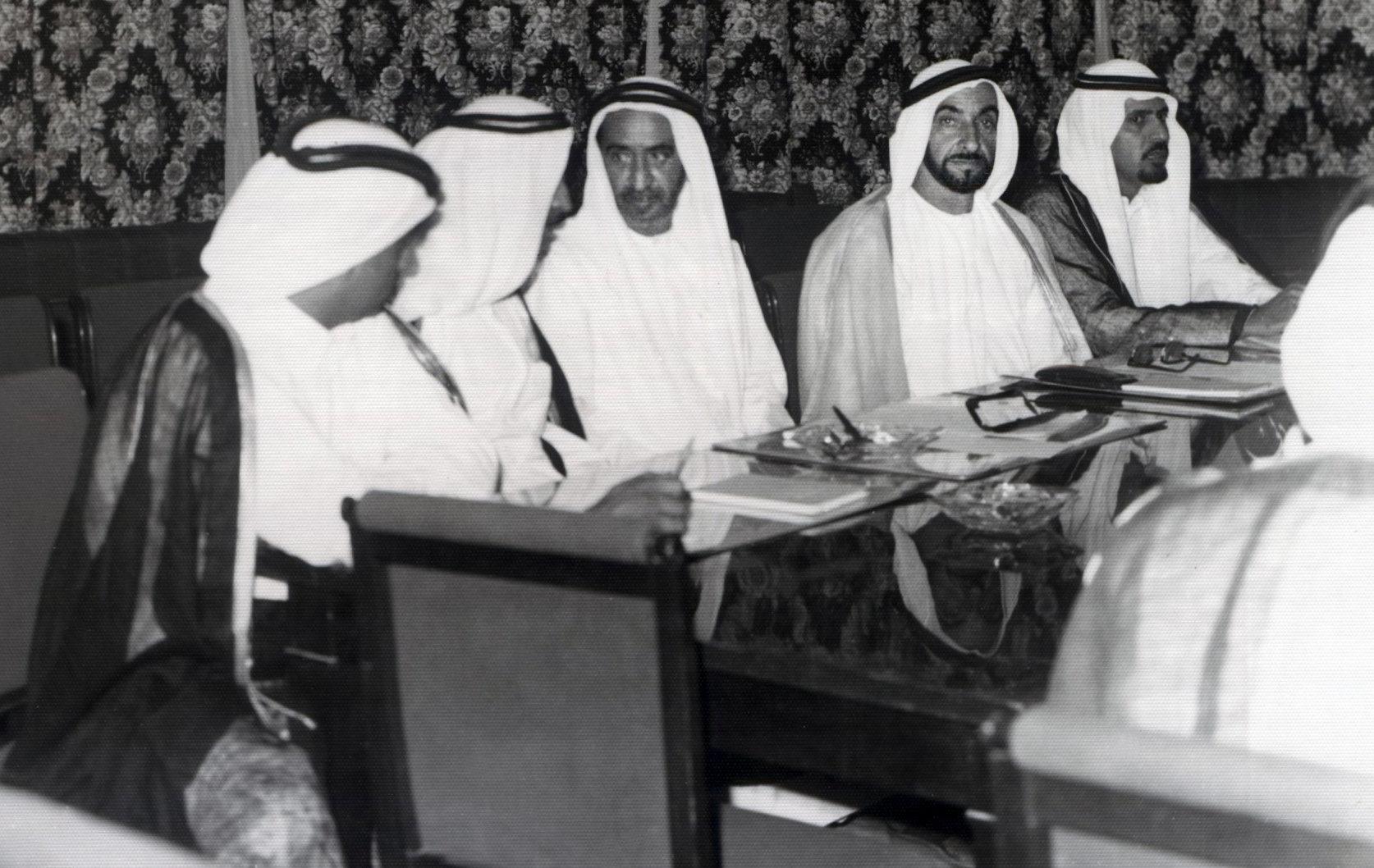 7 Oldest Photos Of Dubai Ever Taken - Oldest.org