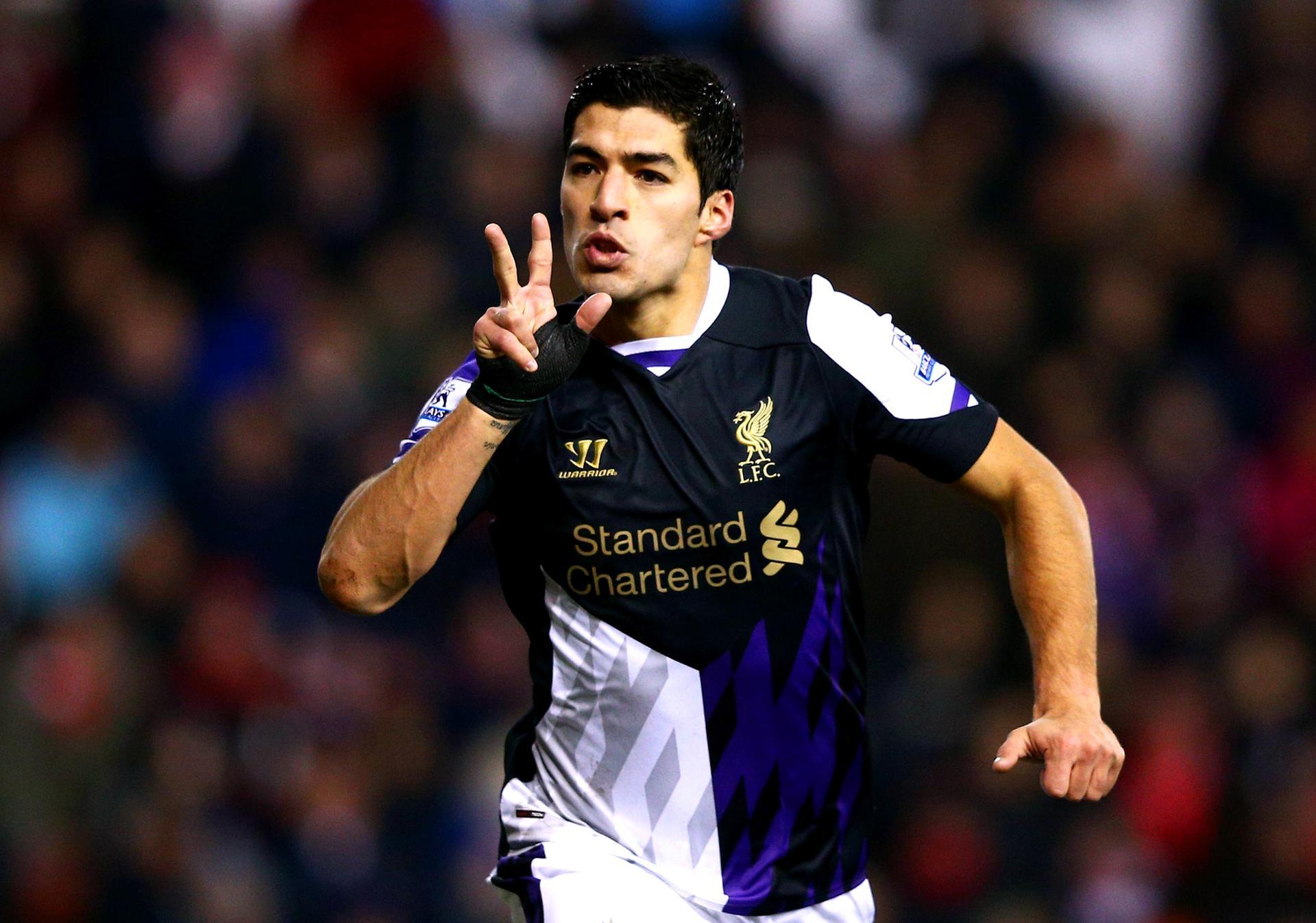 A History Of Liverpool Football Club s Worst Kits Of All Time The