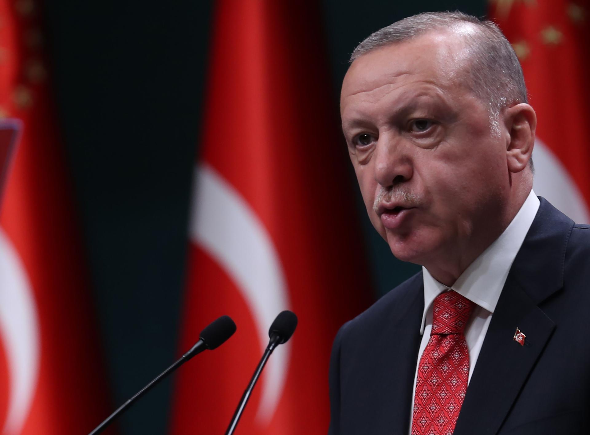 Raf Sanchez's Instagram, Twitter & Facebook on IDCrawl